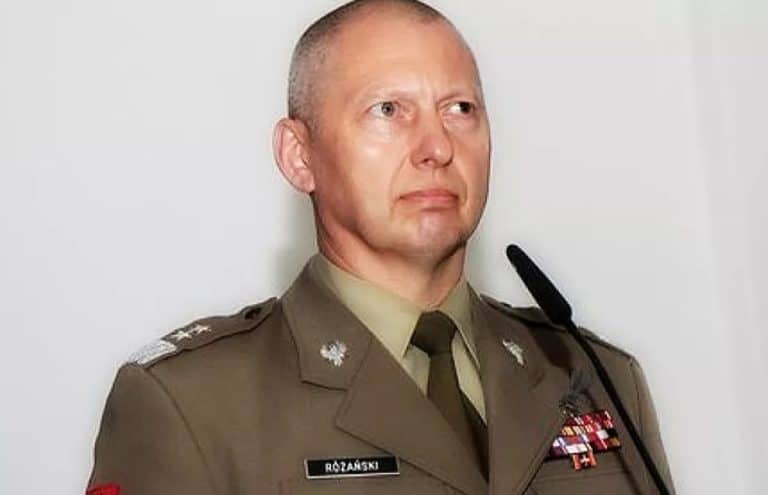 TVP Info: Były dowódca rodzajów sił zbrojnych generał Mirosław Różański ...