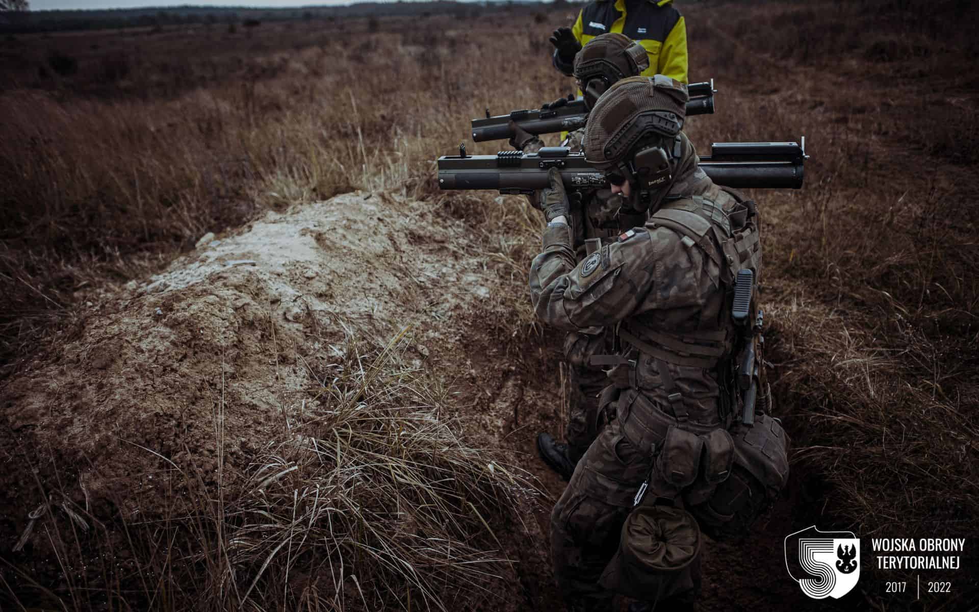 Wojska Obrony Terytorialnej otrzymały nowy granatnik M72 - Magna Polonia